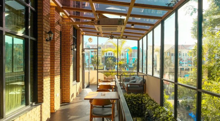 6 Resto Outdoor Kelapa Gading Super Cozy, Cocok Untuk Fine Dining