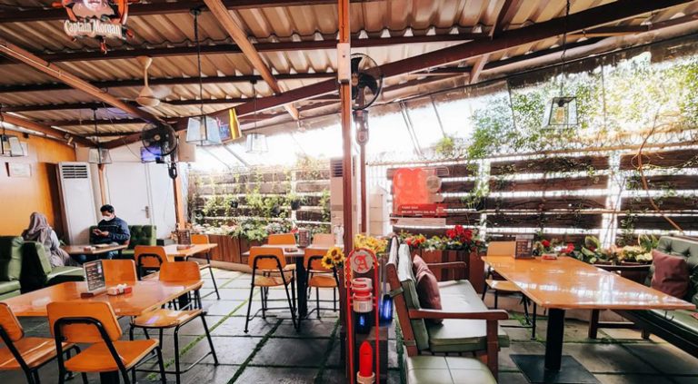 6 Resto Outdoor Kelapa Gading Super Cozy, Cocok Untuk Fine Dining